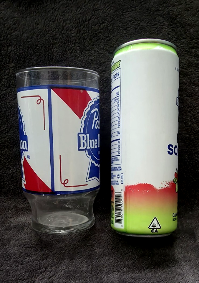 Vintage Pabst Blue Ribbon Beer Glasse 10 oz. & One EMPTY PBR High Soda ...