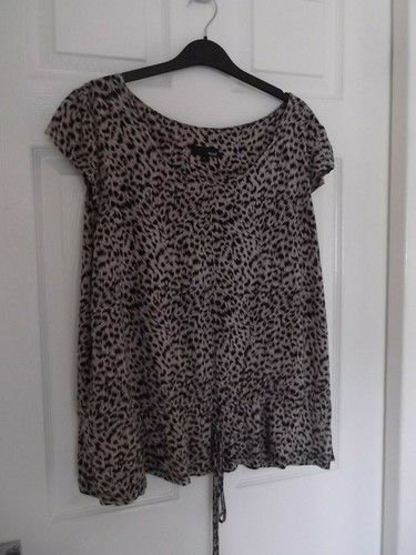 LADIES NEXT ANIMAL PRINT BLOUSE COLOUR: BLACK / BEIGE SIZE: 18 | eBay UK
