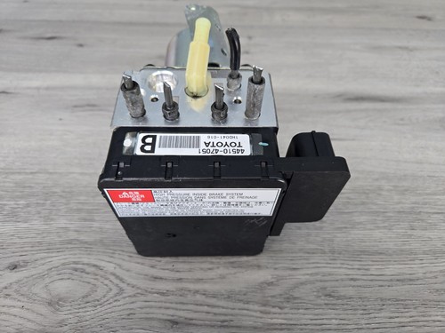 04-09 TOYOTA PRIUS HYBRID ABS BRAKE PUMP SYSTEM HYDRAULIC ANTI LOCK ...