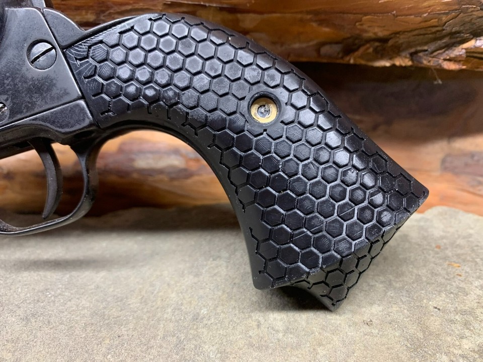 'MAUL' Chiappa SAA 1873 Grips Made In USA Honeycomb Black Extended w ...