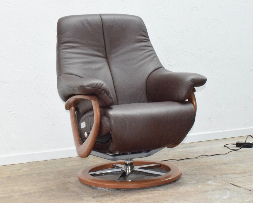 HIMOLLA ZEROSTRESS "EUROPE" (MEDIUM) ELECTRIC LEATHER SWIVEL RECLINING ...