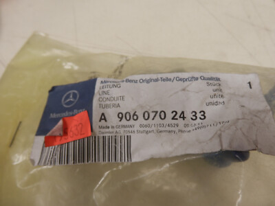 FOUR (4) PACK DETROIT DIESEL MERCEDES BENZ FUEL LINE A9060702433 FREE ...