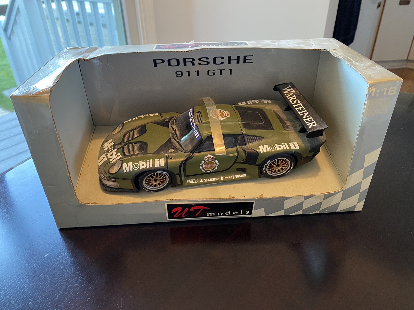 UT Models 1/18 Scale 39627 - Porsche 911 GT1 Test car - Camouflage | eBay