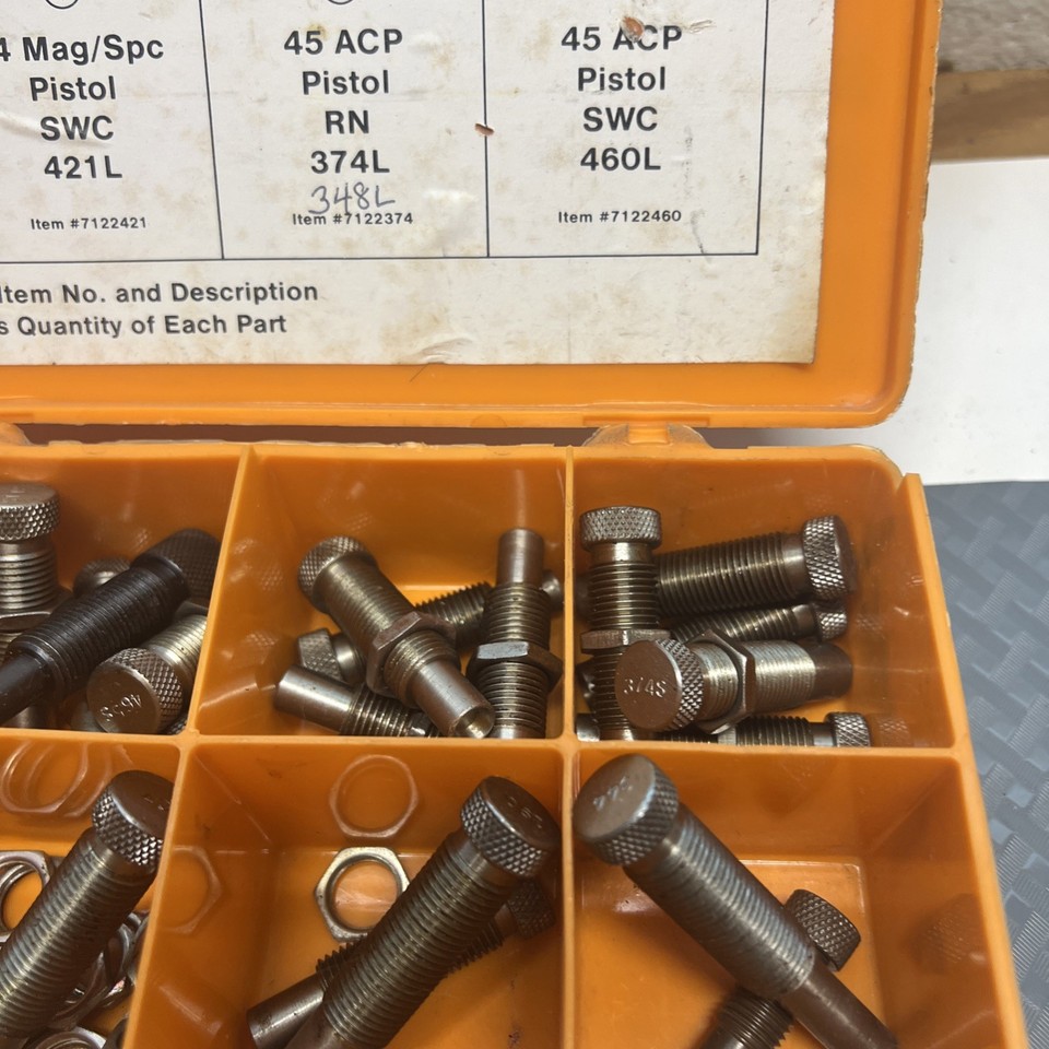 LYMAN MASSIVE LOT OF RELOADING CENTER SEATER TOP PUNCH 80 ++ MANY ...