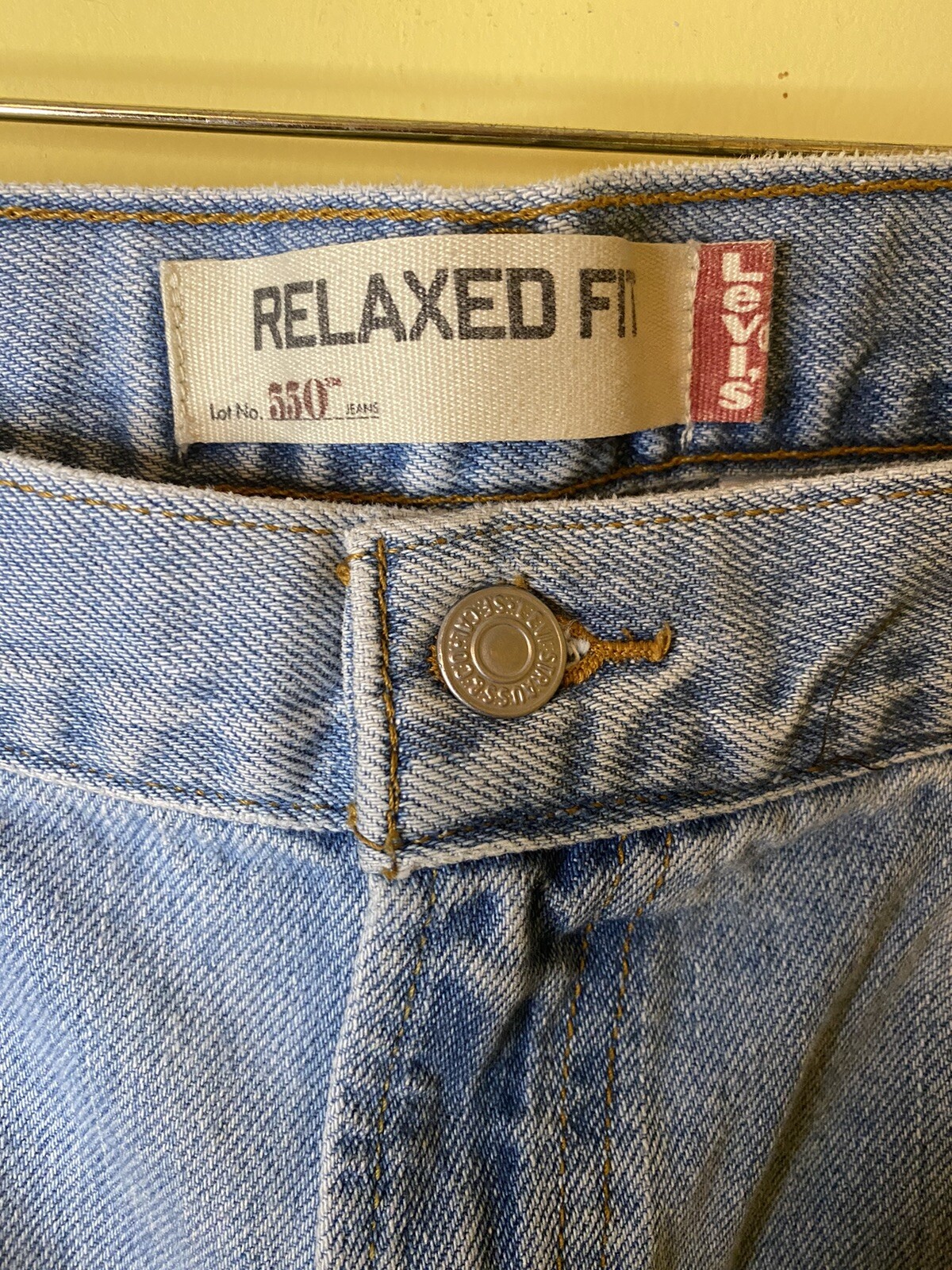 Levi’s Relaxed Fit Heavily Distressed Raw Hem 550 Jea… - Gem