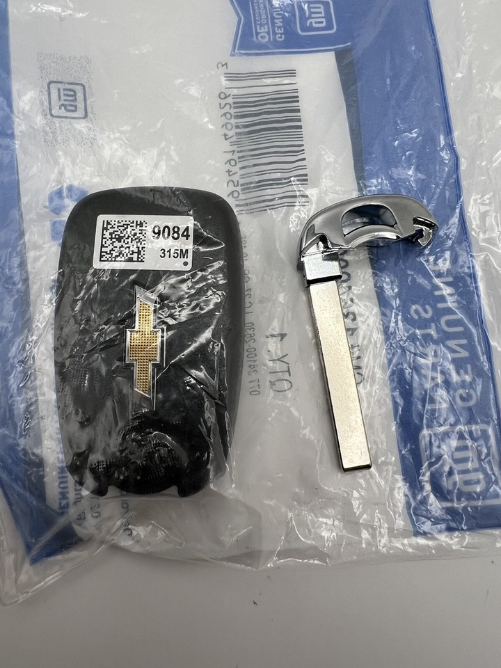 Genuine GM Keyless Entry Remote Smart Key Fob Transmitter 13549084 OEM ...