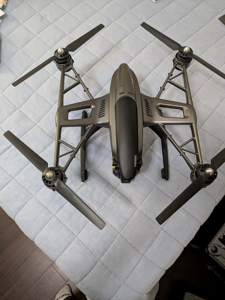 Yuneec Typhoon Q500 4K Drone With Camera And Complete Bundle! Brand New ...