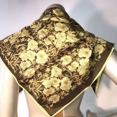 Vintage VERA Neumann floral poppies scarf Made in Japan 26”x26” | eBay