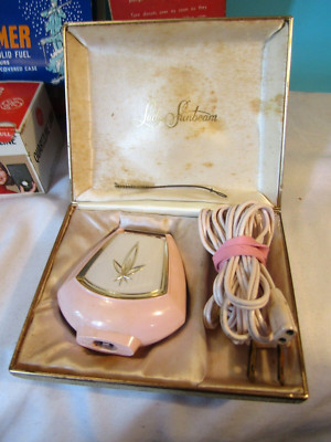 Vintage 1960's Lady Sunbeam Womens Electric Pink Razor LS5 Shaver Works ...