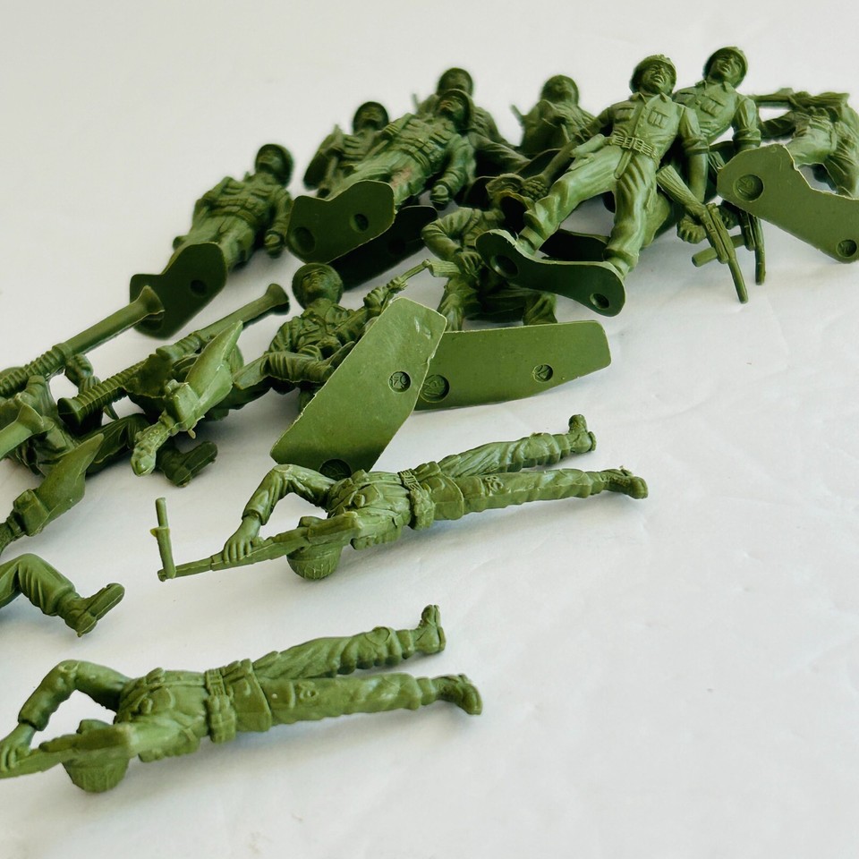 Vintage MPC Army Plastic Toy Soldiers 2 Inch Green Lot Of 15 Detailed 6 ...