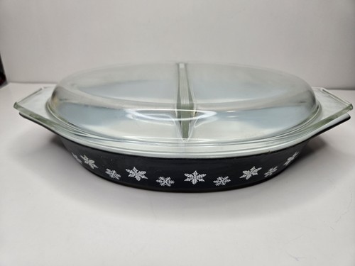 Vintage Pyrex Black & White Snowflake Oval Divided Casserole Dish 1 1/2 ...