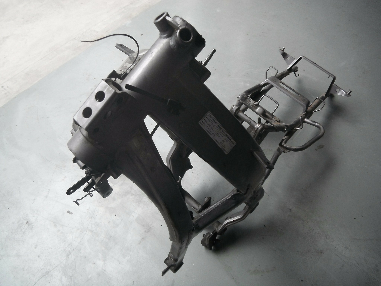 Main Frame chassis body repairable write-off HONDA NT650 NT650V ...