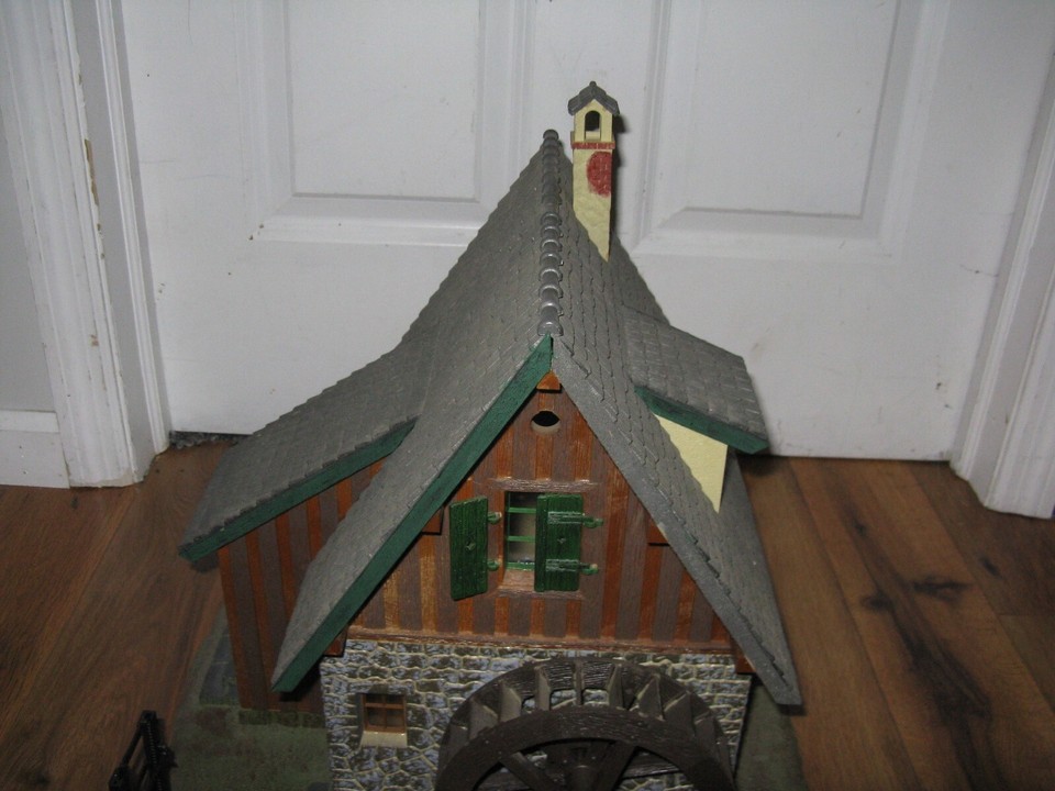 **DAMAGED** LGB POLA 935 Water Mill Train Model Set Kit Station G Scale ...