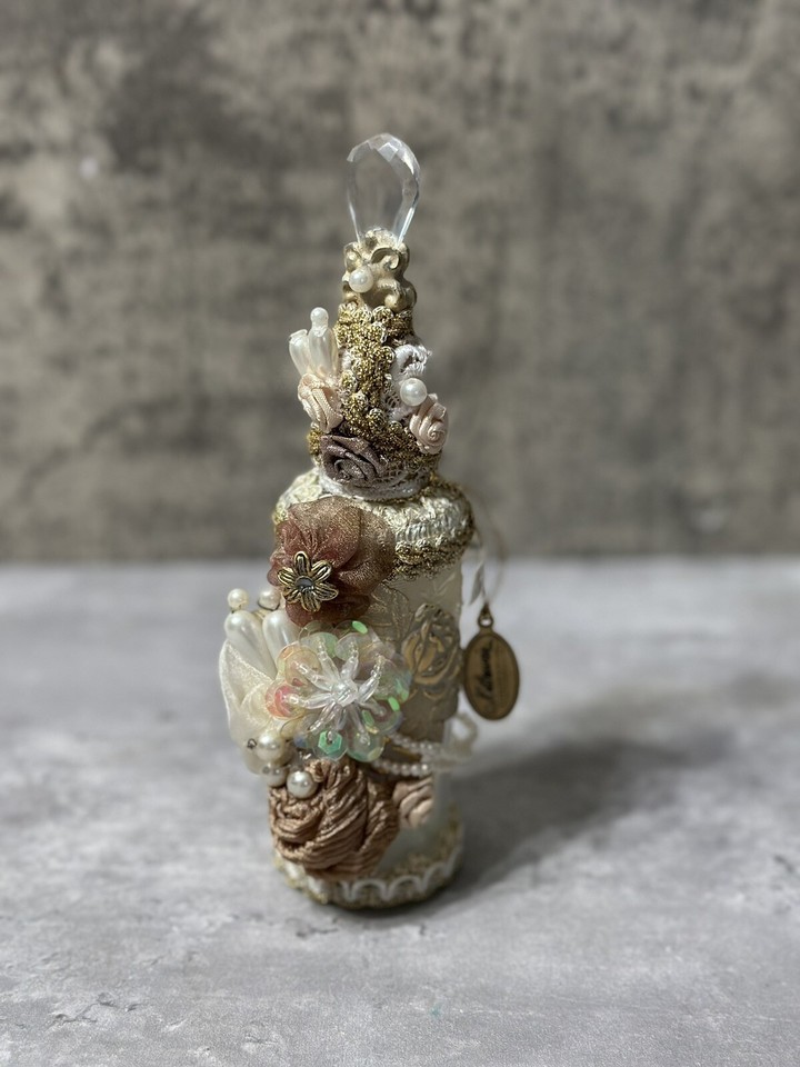 Katherine's collection Perfume Bottle, Wayne Kleski Pearls Lace | eBay