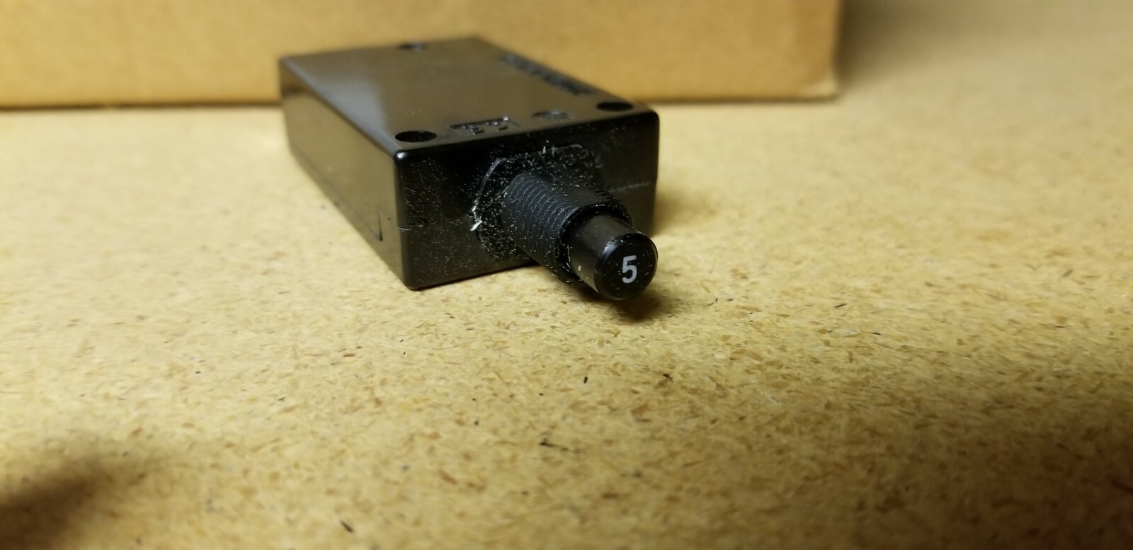 ETA 45-700-IG1-P10-0005 5A Thermal Fuse Circuit Breaker 250VAC 28VDC ...