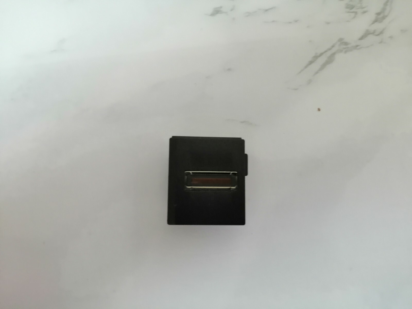 One Laptop Notebook Keyboard Indicator - Dell 6410 - DT1 ML 4A - Used ...