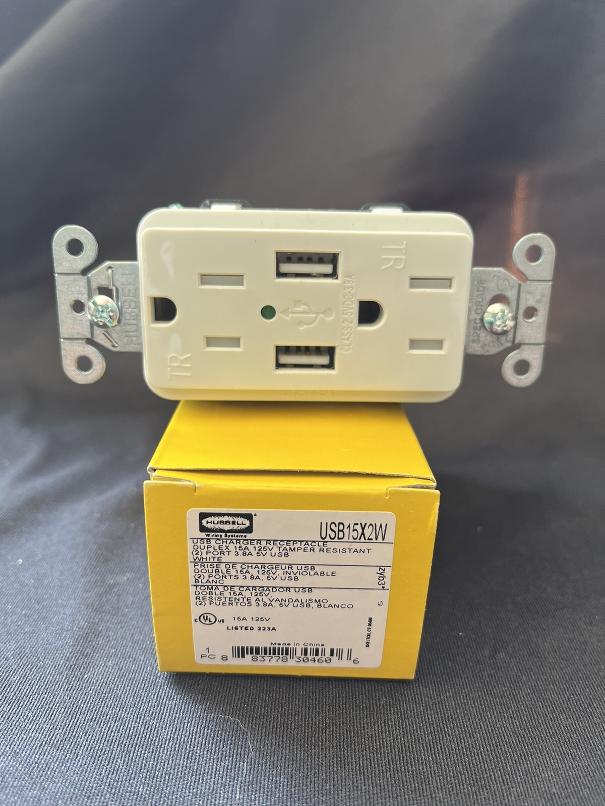 Hubbell USB15X2W USB Charger Receptacle Duplex 15A/125V 2 Port 3A/5V ...