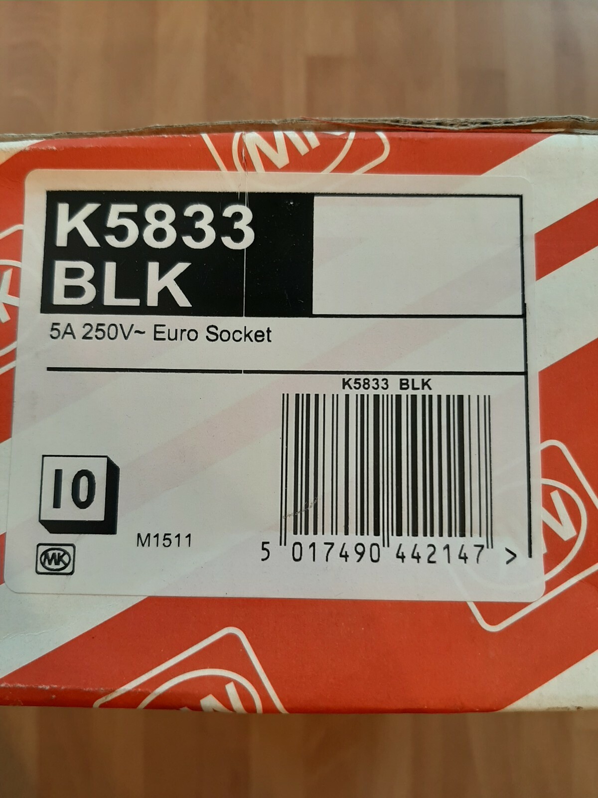 MK Electric K5833 BLK 1G 5A 250V Euro Module Socket (2Mod) 50mmx50mm ...