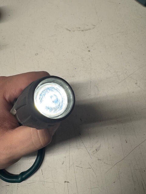 Underwater Kinetics MINI Q40 Flashlight | eBay