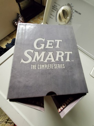 Get Smart: The Complete Series DVD Boxed Set Collector's Edition ...