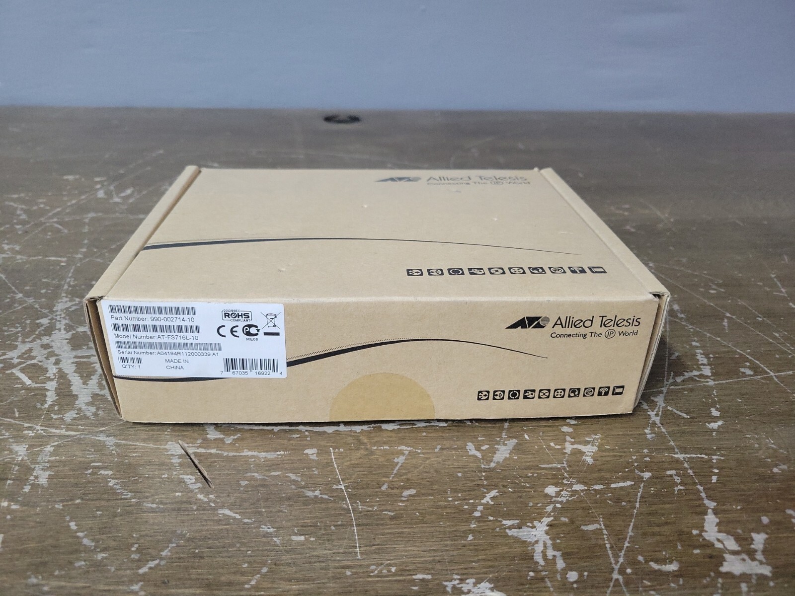 Allied Telesis AT (AT-FS716L) 16-Ports External Switch for sale online ...