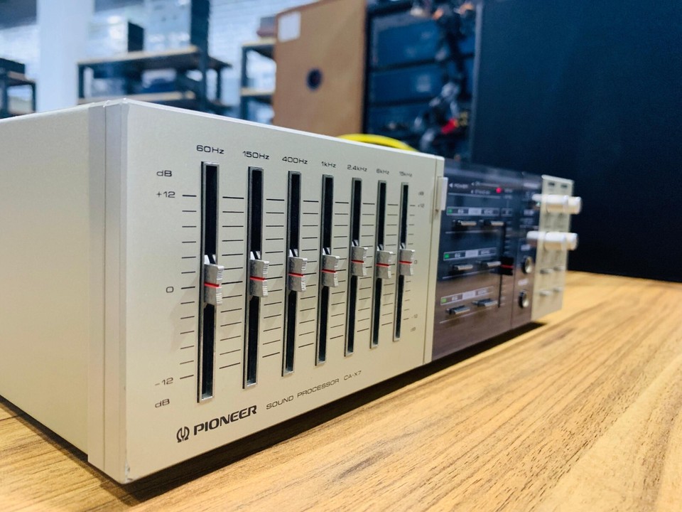 Pioneer graphic equalizer with mic mixing & echo processor, vintage ...