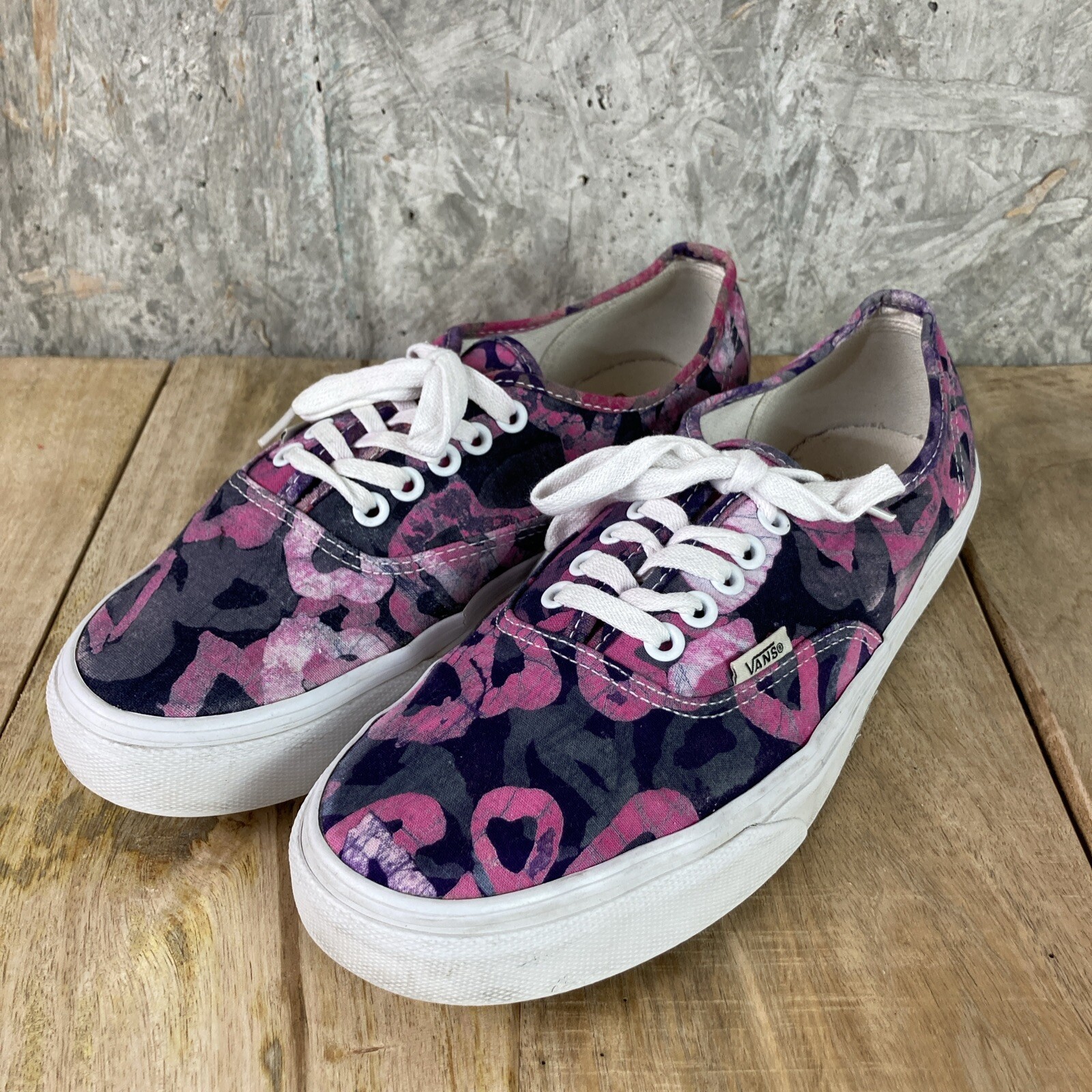 Women’s Vans X DellaLA Collaboration 9.5 Pink Black … - Gem