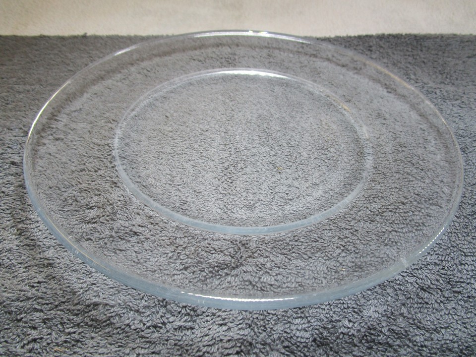 Lovely Vintage Pyrex Round Clear Glass Oven Baking / Pie Dinner Plate ...