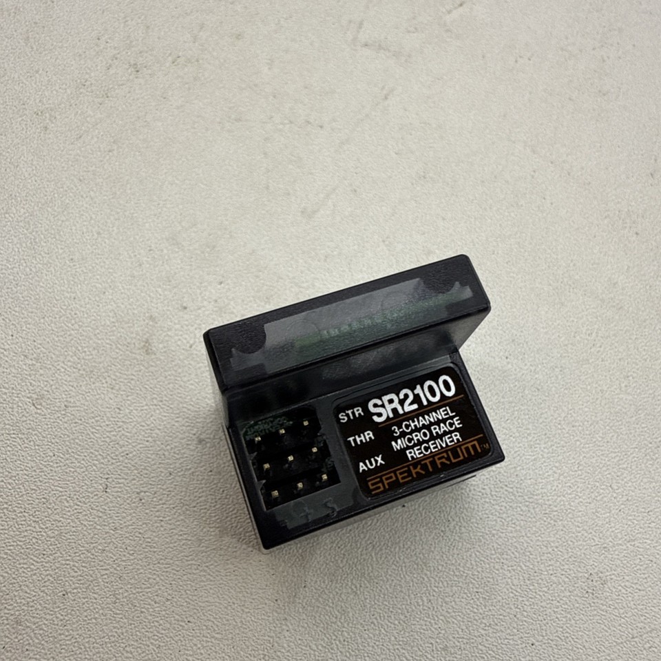 Spektrum Sr2100 Dsmr 3 Channel Micro Race Receiver W Built In Antenna ...