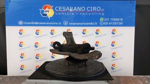 Moyeu Talon Arrière Sx. 4321219015 TOYOTA Corolla Verso ( 01/02>03/04