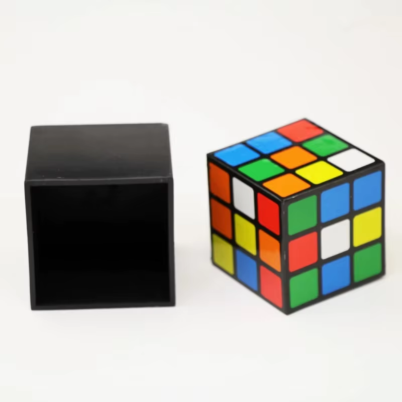 TRIPLE RUBIK'S CUBE MAGIC TRICK: Instant Restore Close-Up Magician ...