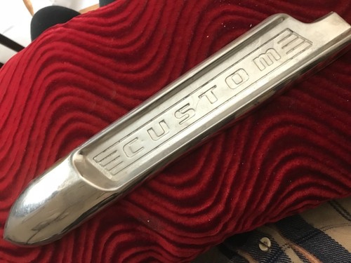 1950 FORD CUSTOM FENDER TRIM Molding Emblem Badge | eBay