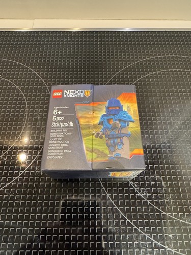 LEGO Nexo Knights – Blue Knight Minifigure | eBay