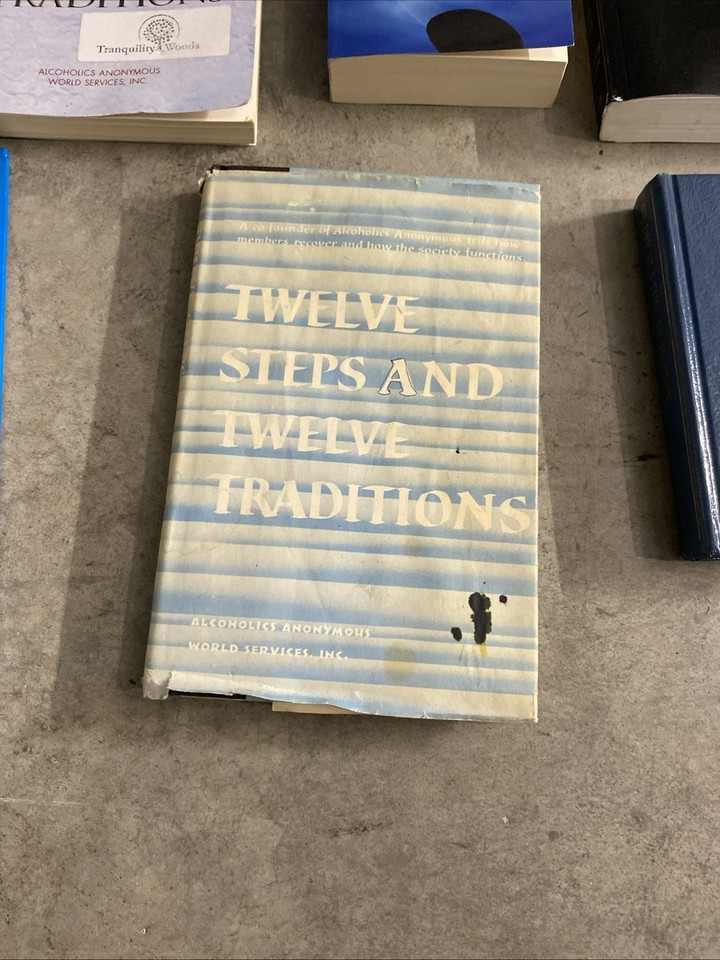 AA Alcoholics Anonymous, Narcotics, Tweleve step , Mixed Book Lot 32 ...