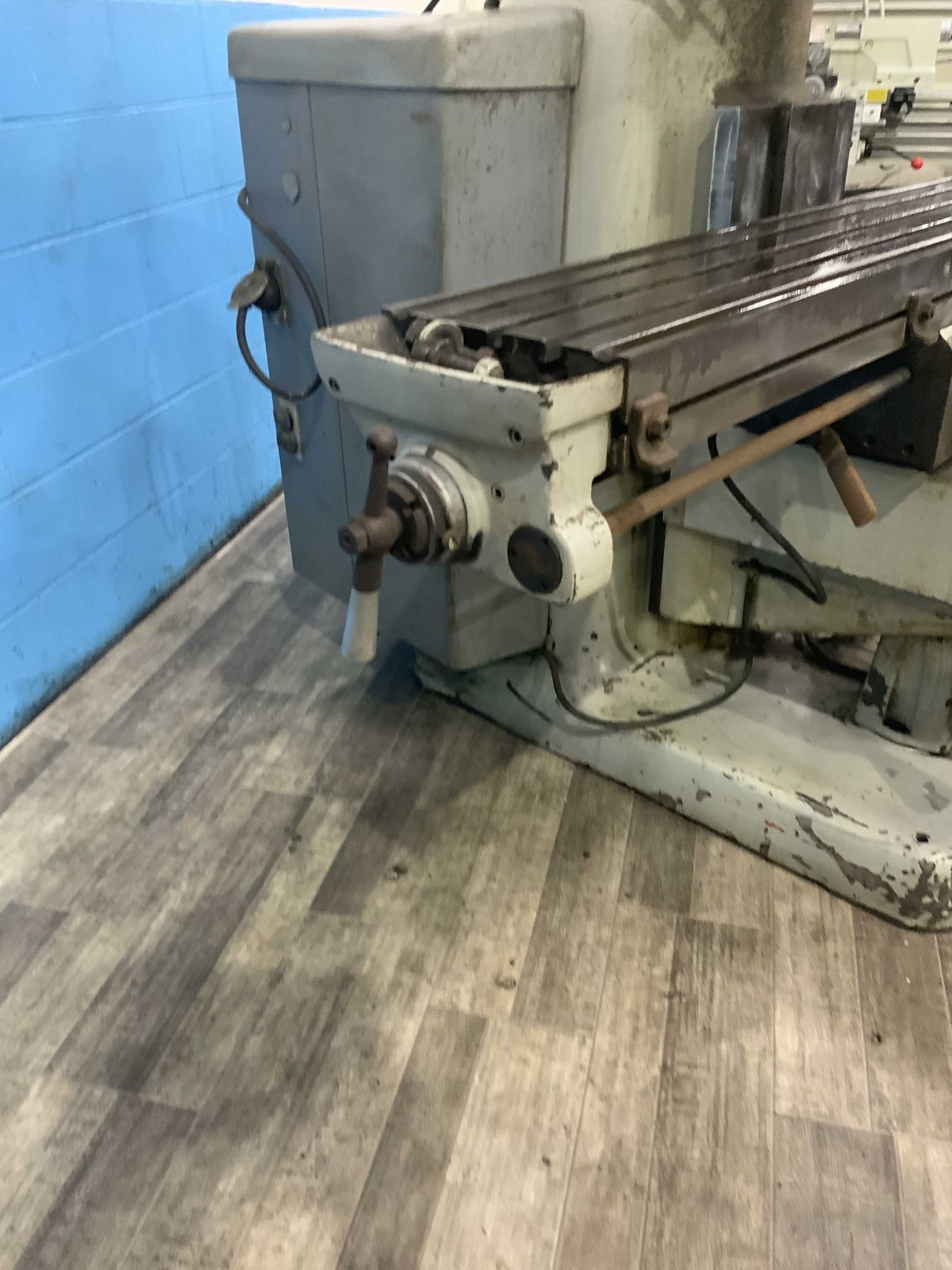 4 HP BRIDGEPORT SERIES II VERTICAL MILL: STOCK #76843 | eBay