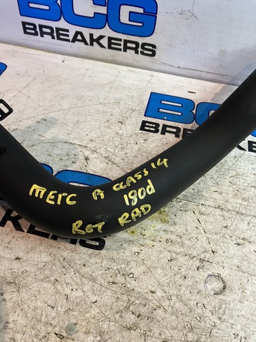 2014 MERCEDES A CLASS A180 HOSE PIPE WATER COOLING BOTTOM RAD ...