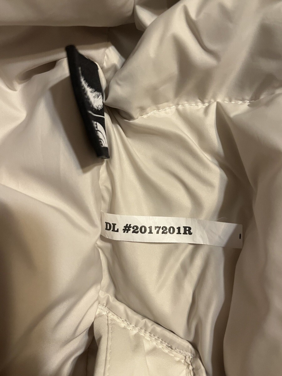Team Korea Olympic North Face Down Jacket Used Size 110 (2XL Team Korea Olympic North Face Down Jacket Used Size 110 (2XL