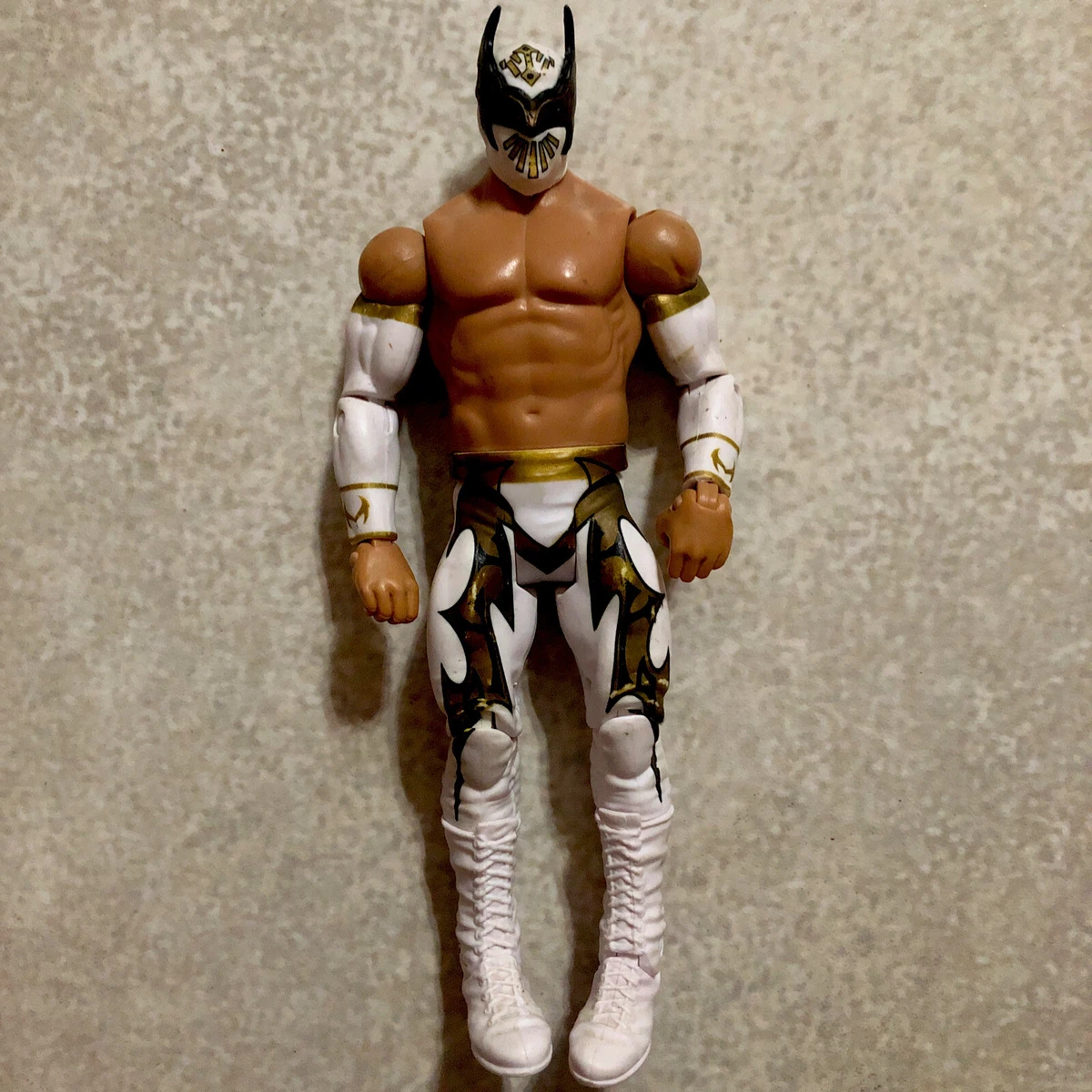 Sin Cara White