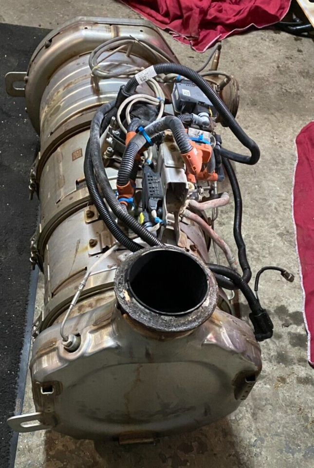 International DPF System Complete With Sensors | 146K Original Miles | OE