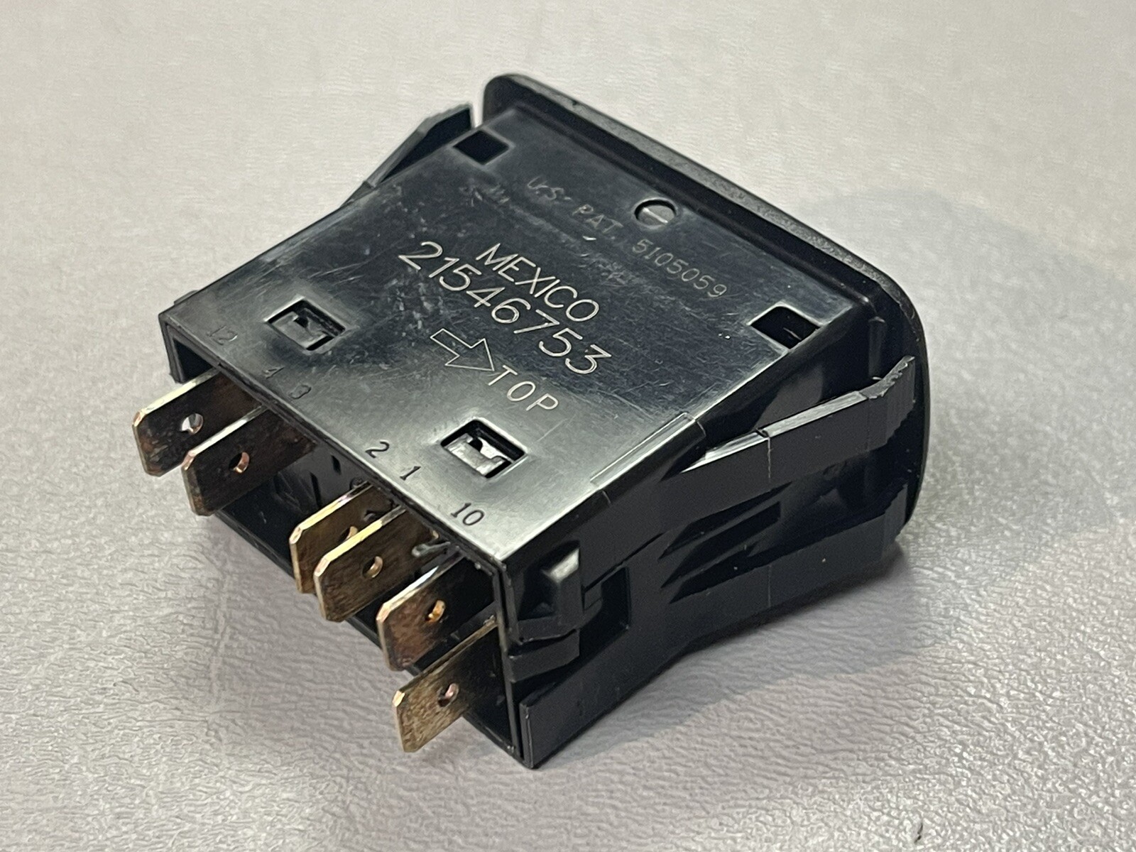 MACK 21546753 - SWITCH | eBay