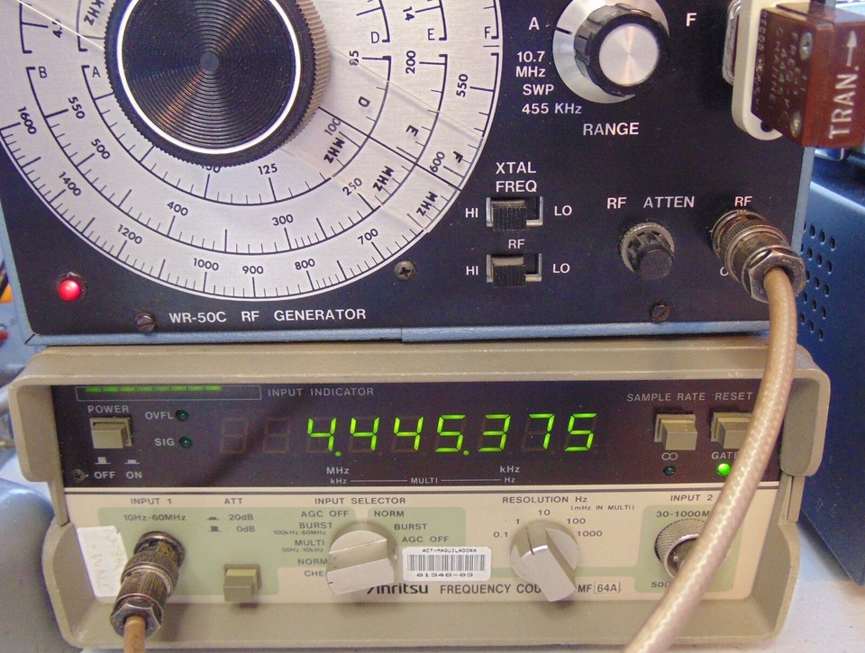 4445 KC Military Ham FT-243 Radio Vintage Quartz Crystal 3990 KC WW2 BC ...