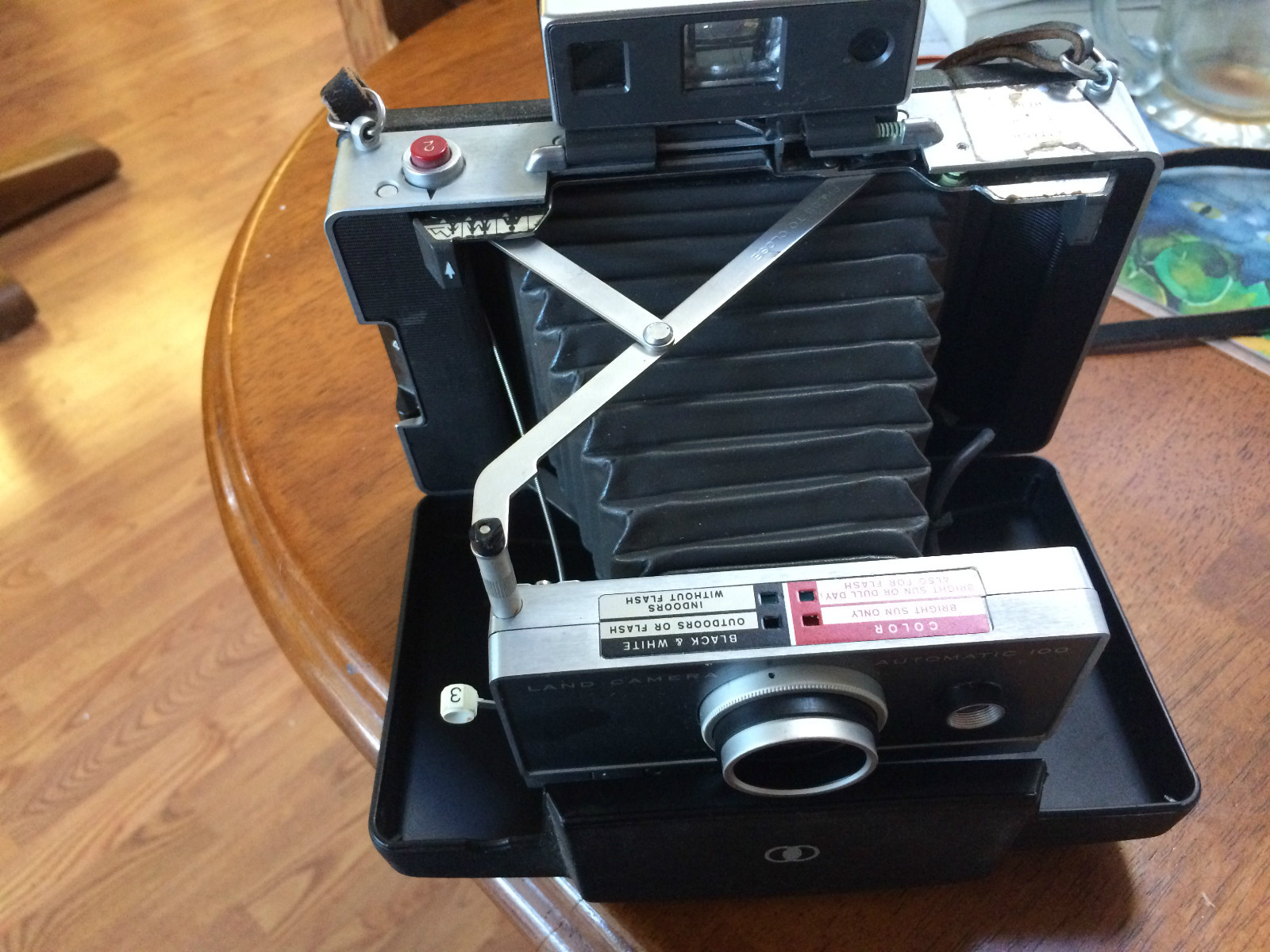 Antique Vintage Polaroid Land Camera Automatic 100 from the early 60S ...