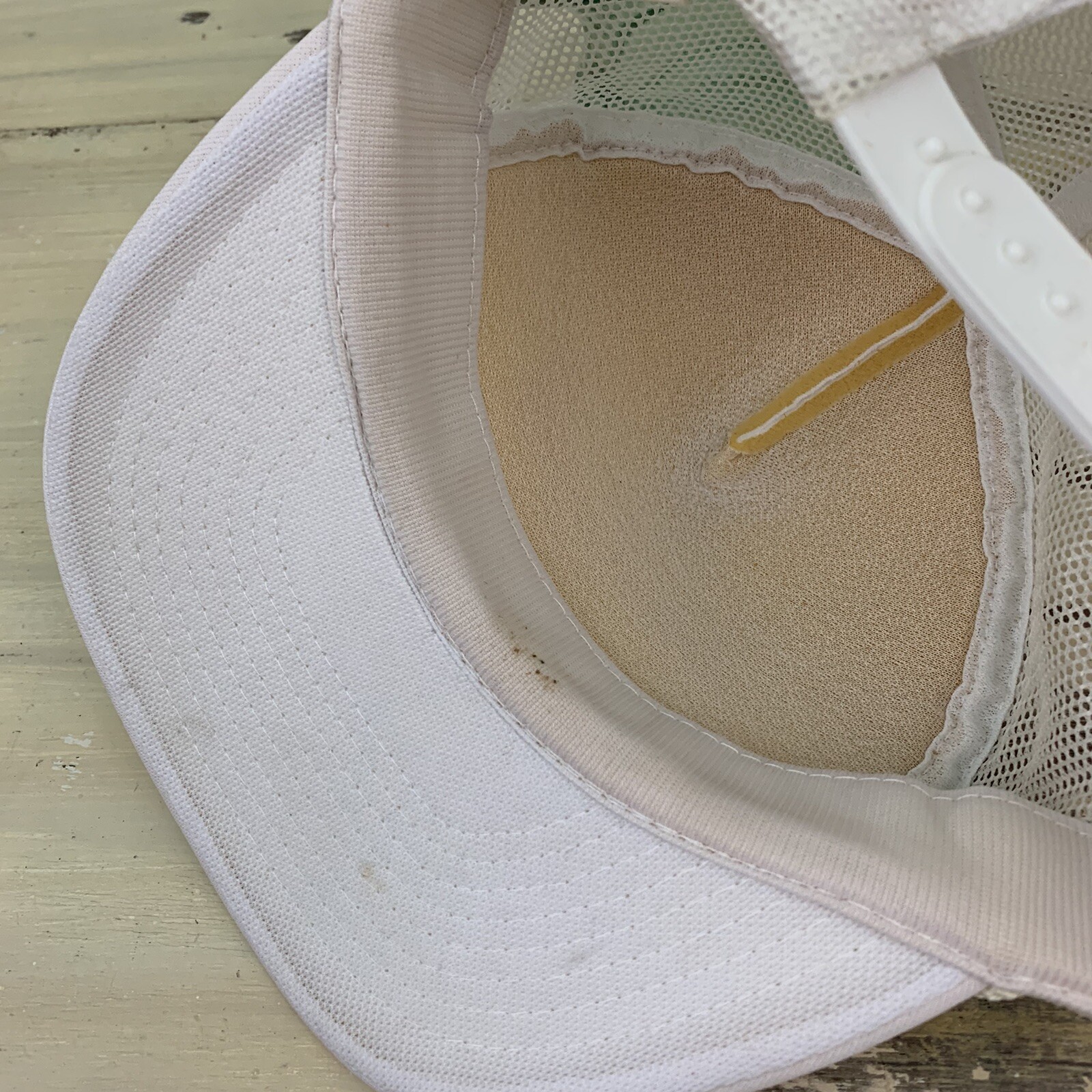 SMIRNOFF VODKA - Vtg 80s White Tall Crown Mesh Snapback Trucker Hat ...