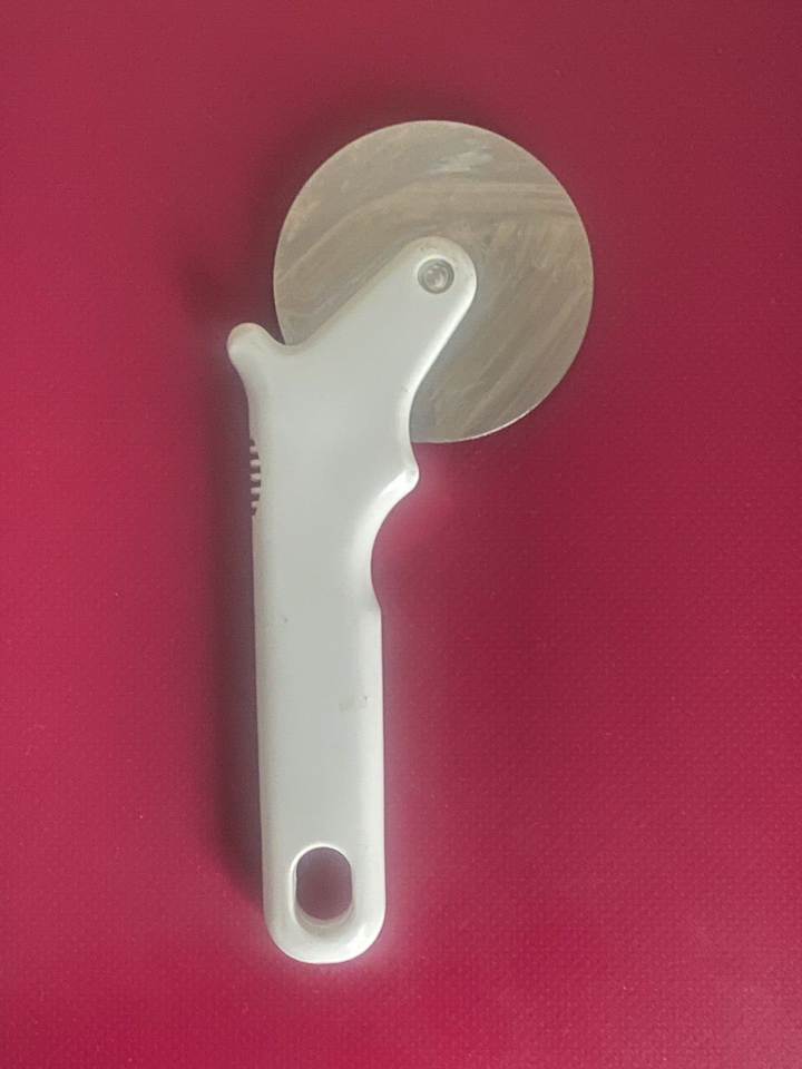 Pizza Cutter White Handle Easy Grip 3” Wheel Blade Kitchen Utensil | eBay