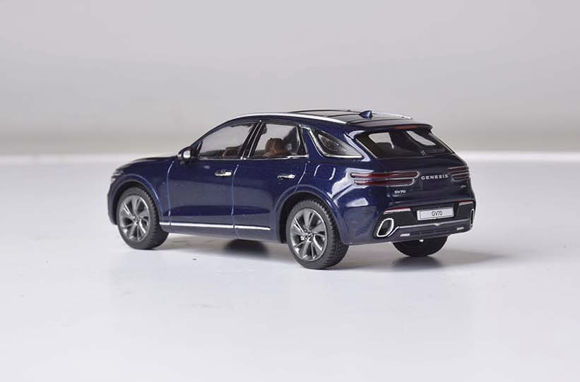 HYUNDAI GENESIS GV70 Diecast Model Car 1:43 scale [Blue] | eBay