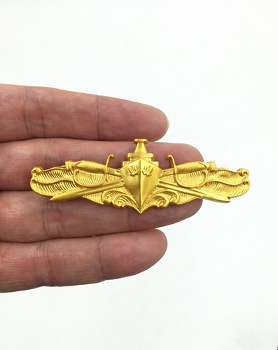 US Navy Gold Officer's surface warfare pin insignia badge | eBay