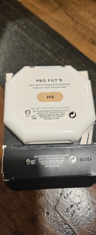 Fenty Beauty Foundation Powder 250 | eBay