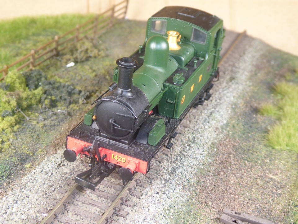 Hattons 00 Gauge GWR Class 14XX Steam Tank Loco 0-4-2T no 1420 in GWR ...