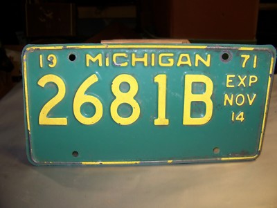 VINTAGE Michigan green and yellow license plate 1971 | eBay