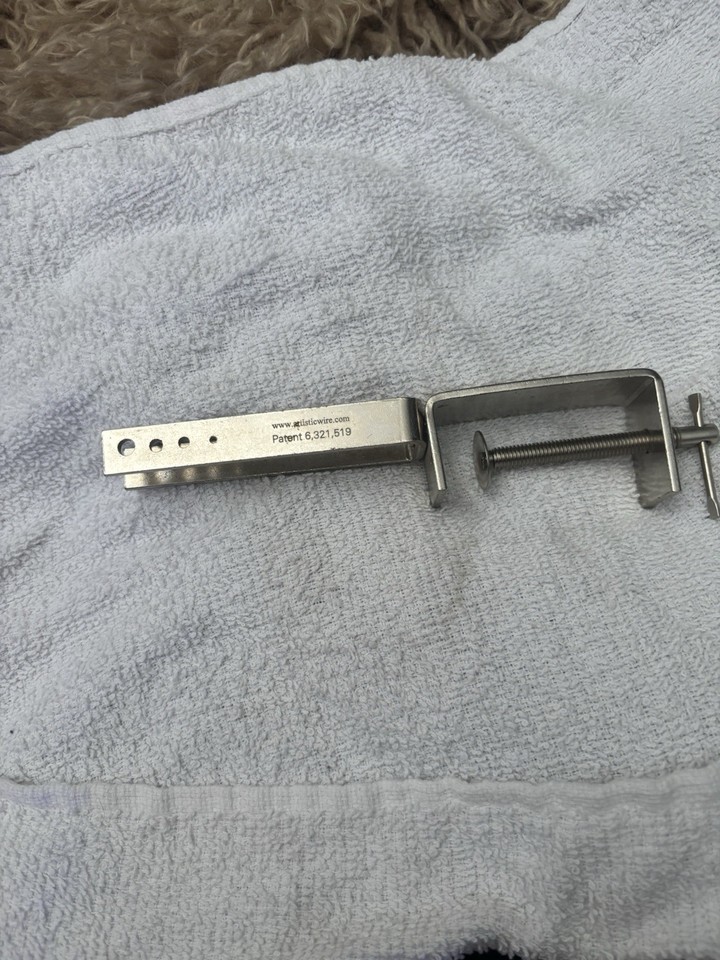 wire jig or wire-forming tool for shaping and bending crafts or jewelry ...